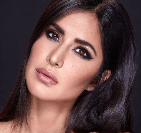 Which Actress Has Most Beautiful Lips | Lipstutorial.org