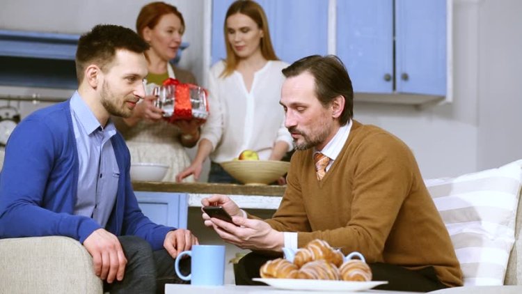 7 Ways To Prepare For Your Meeting With The In-laws - StarBiz.com