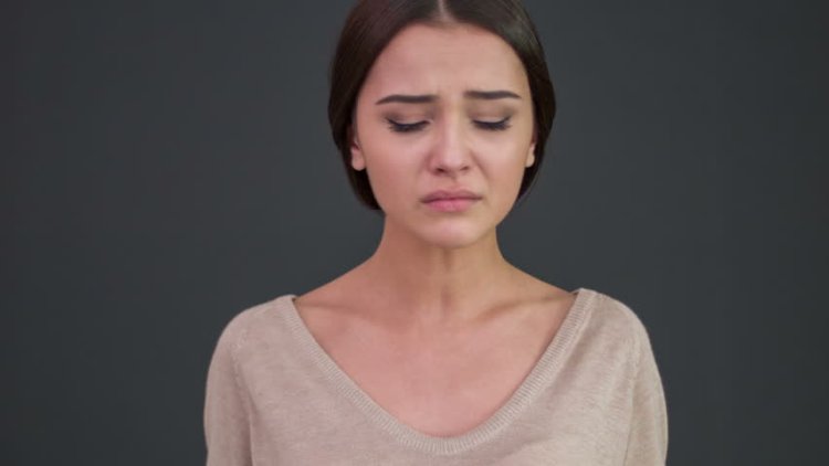 The Reason Why People Keep Staying In Their Unhappy Relationship